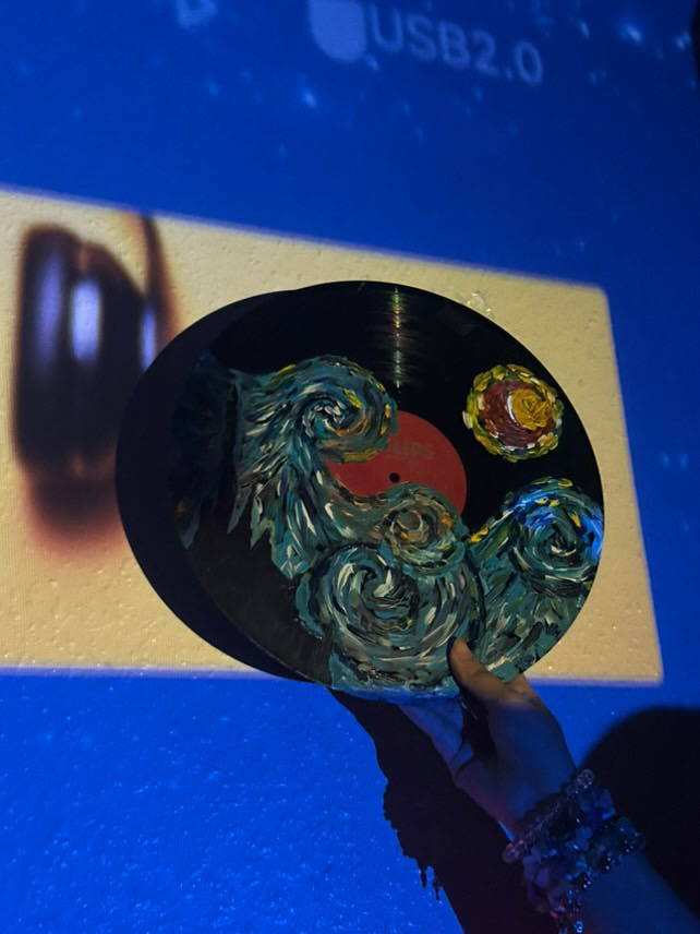 UML x Artsoc Vinyl Painting